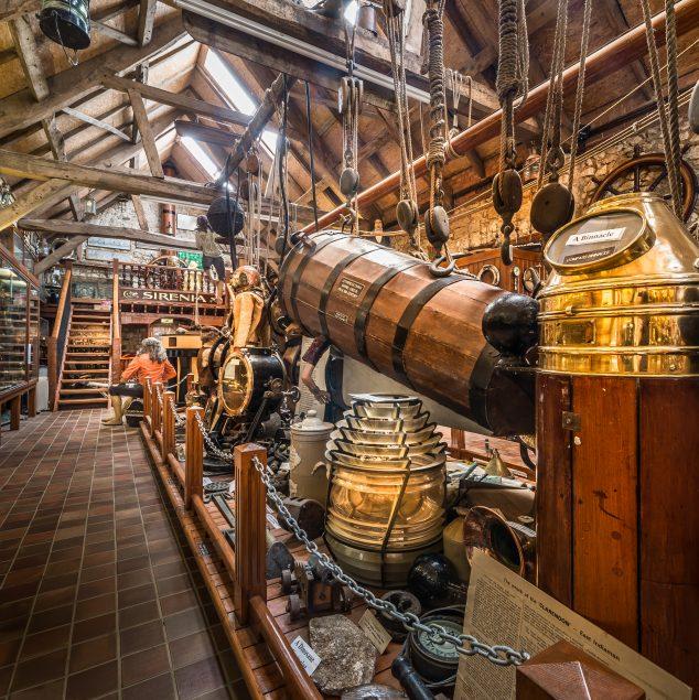 Exhibits - The Shipwreck Centre & Maritime Museum